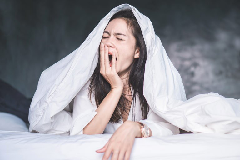 5 Pressure Points for Sleep: To treat insomnia – Health Blog || Digi Doctor
